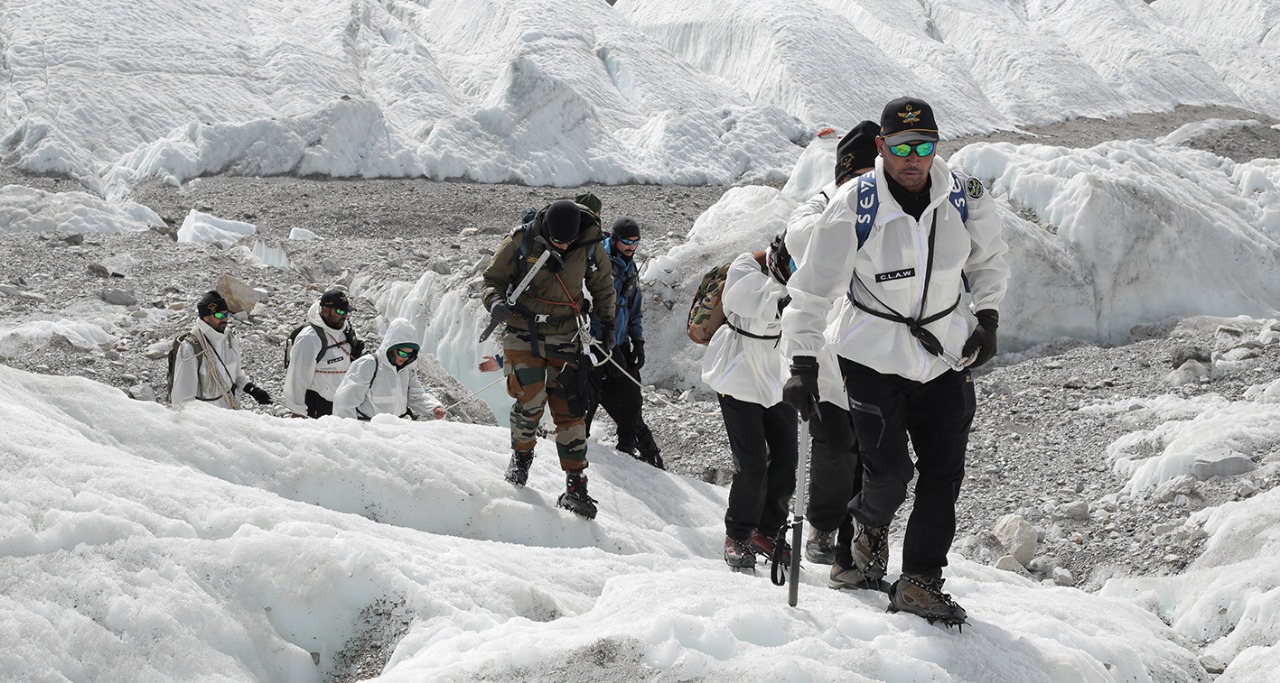 Eight Bravehearts with disabilities scale Siachen Glacier to make World ...
