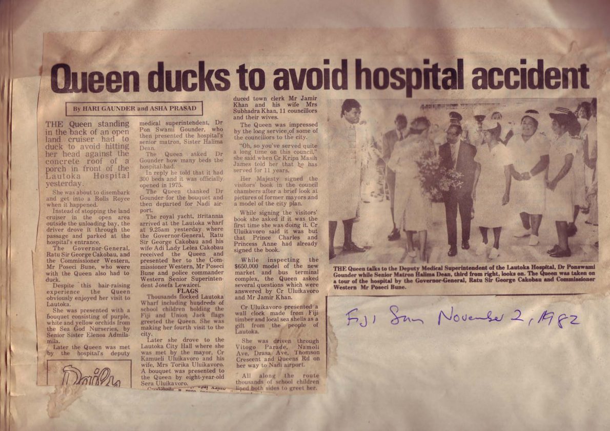 When Queen Elizabeth II ducked to avoid an accident in Fiji - The ...
