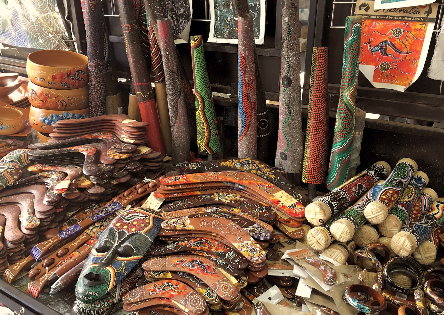 Are tourism souvenirs valuable cultural artefacts? - The Australia Today