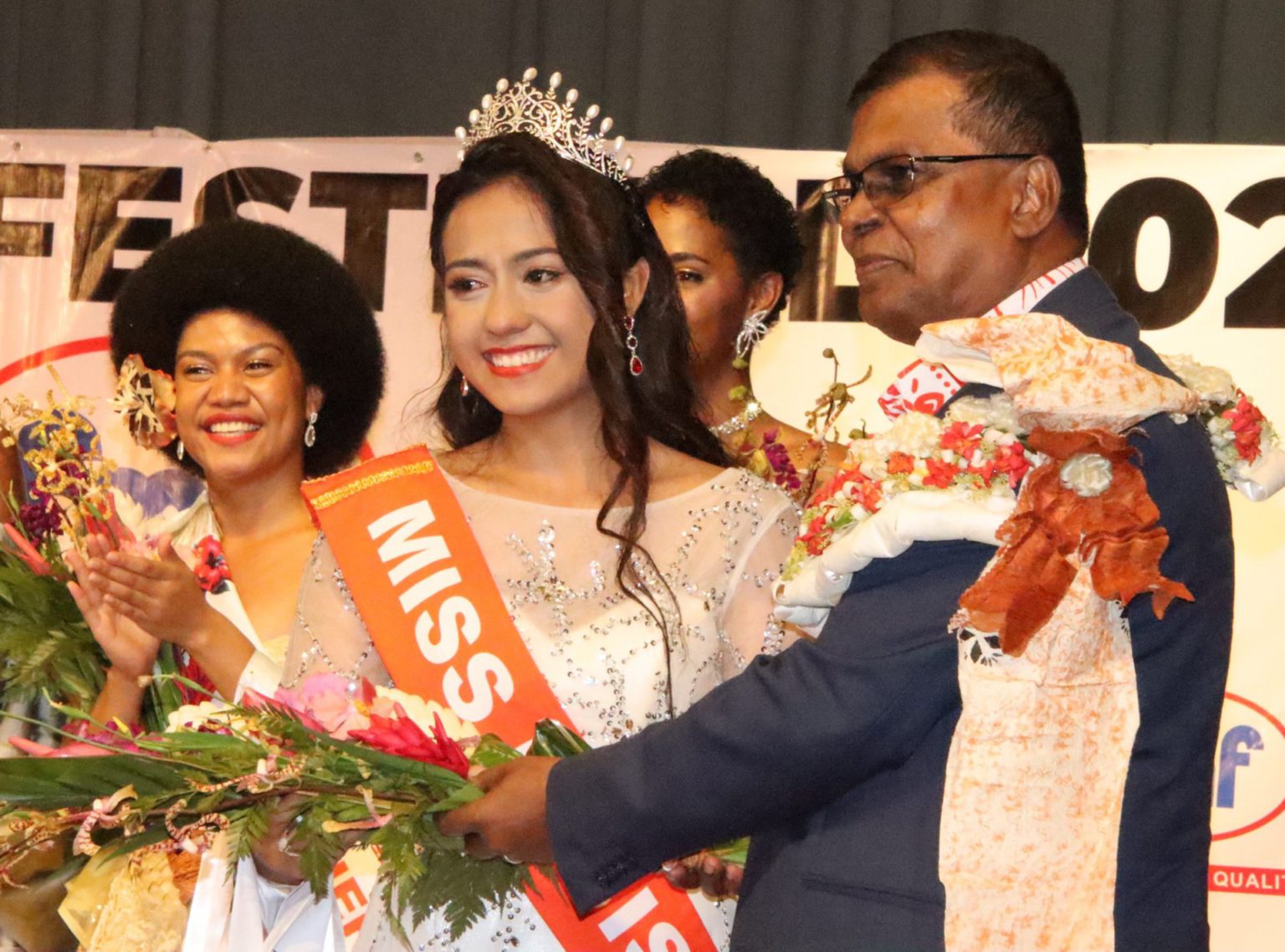 Rhyelle Aisea crowned Miss Hibiscus 2025, Fijis’s Acting PM Prasad ...